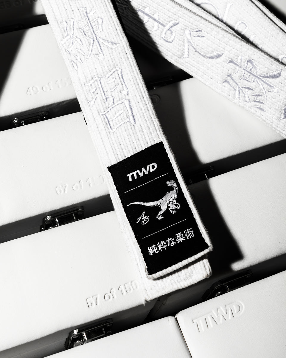 The Limited Edition White Belt - V4 RAPTOR – The Arm Bar Soap Company
